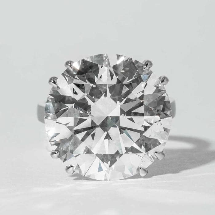 Oval Tsavorite & Diamond Etruscan Style Cocktail Ring (Yellow Gold ...