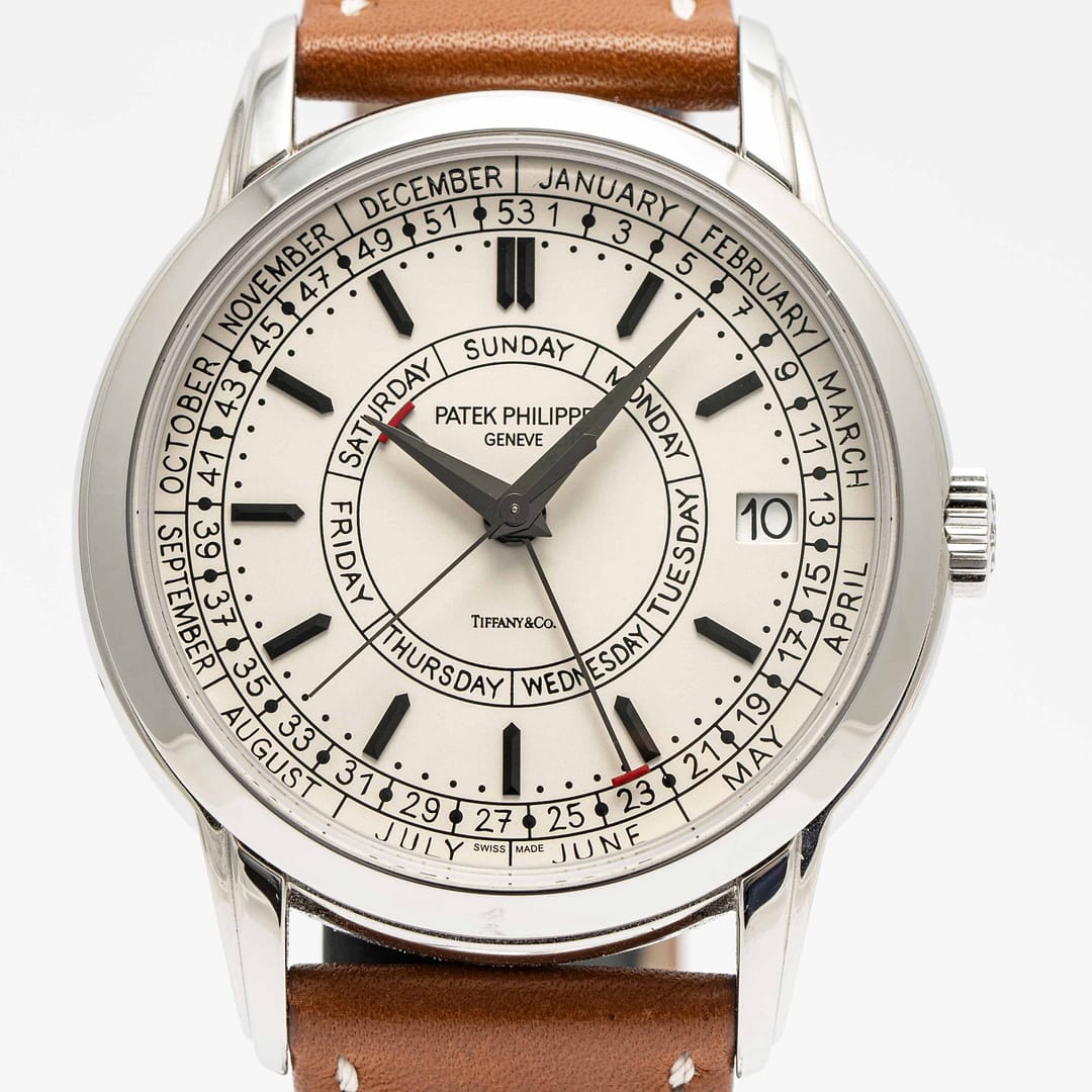 Patek Philippe Calatrava 5212A-001 Weekly Calendar "Tiffany Stamp" Dial ...