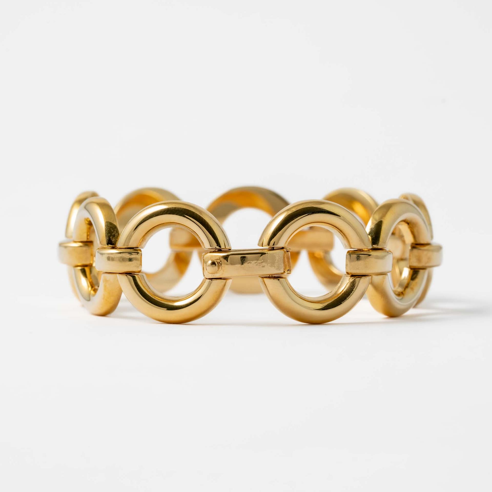 Classic Yellow Gold Circle Link Bracelet — Shreve, Crump & Low
